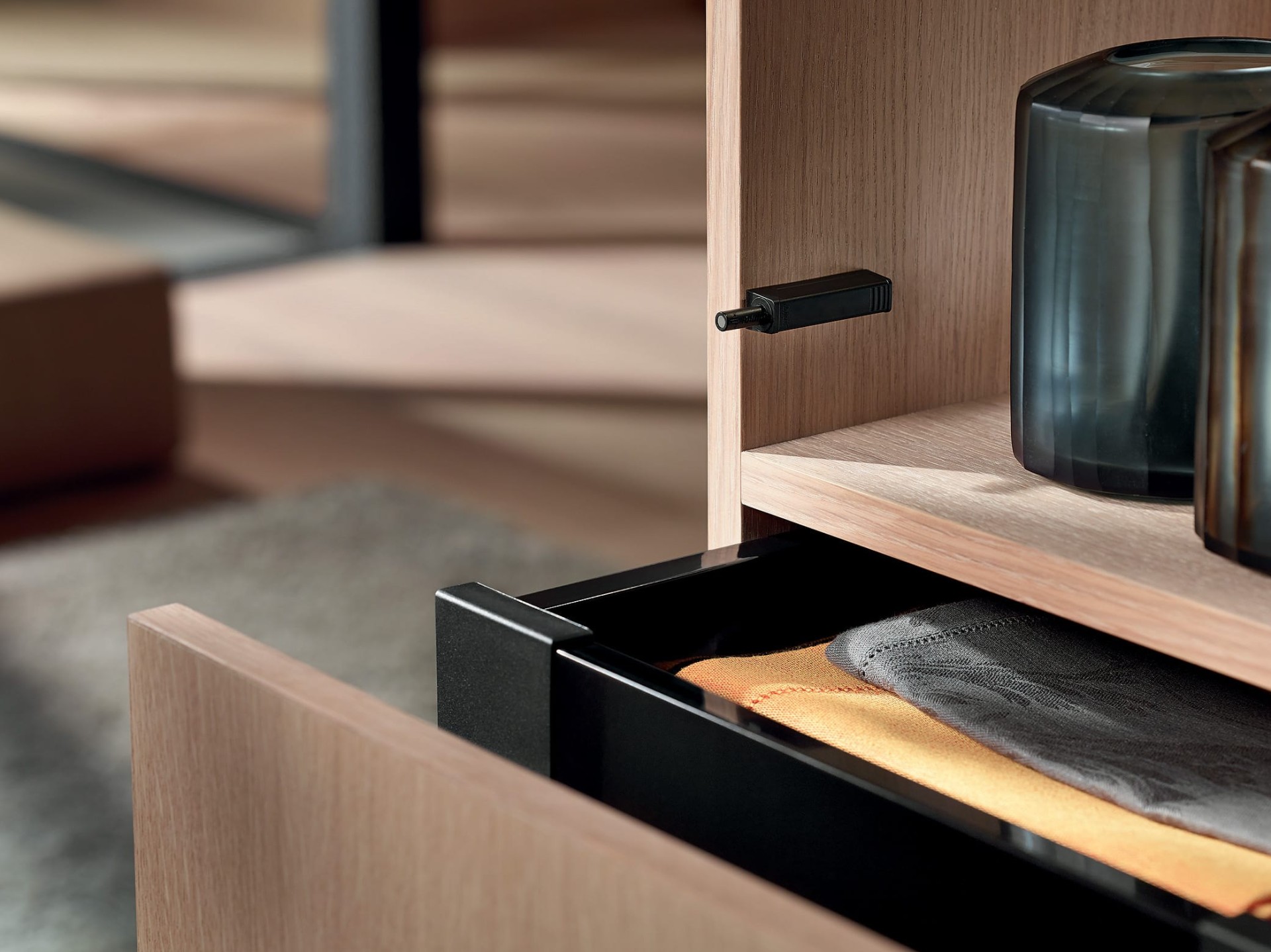 Aperçu de TIP-ON pour portes | Blum