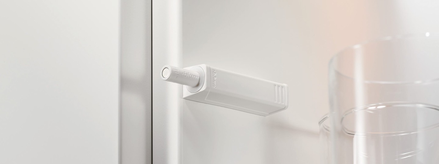 TIP-ON for doors at a glance | Blum