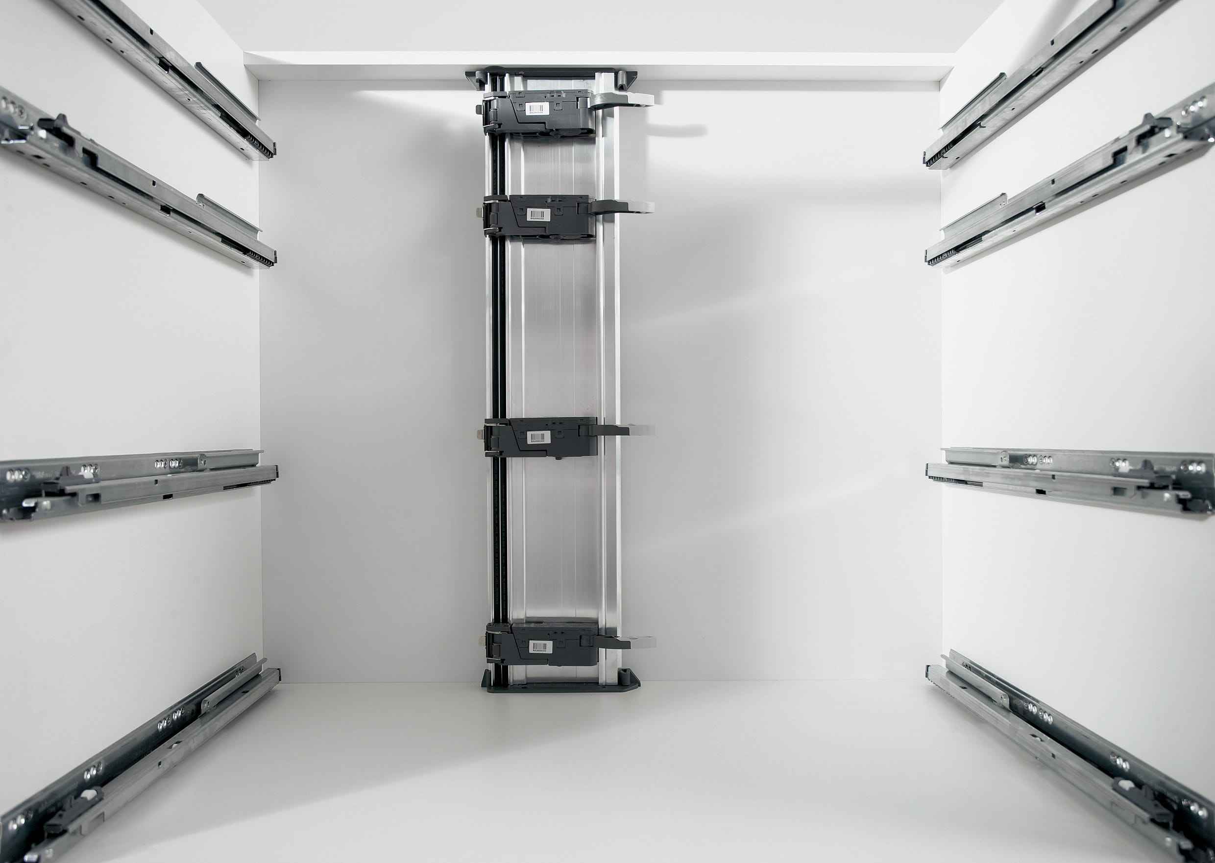 SERVO-DRIVE for pull-out systems | Blum