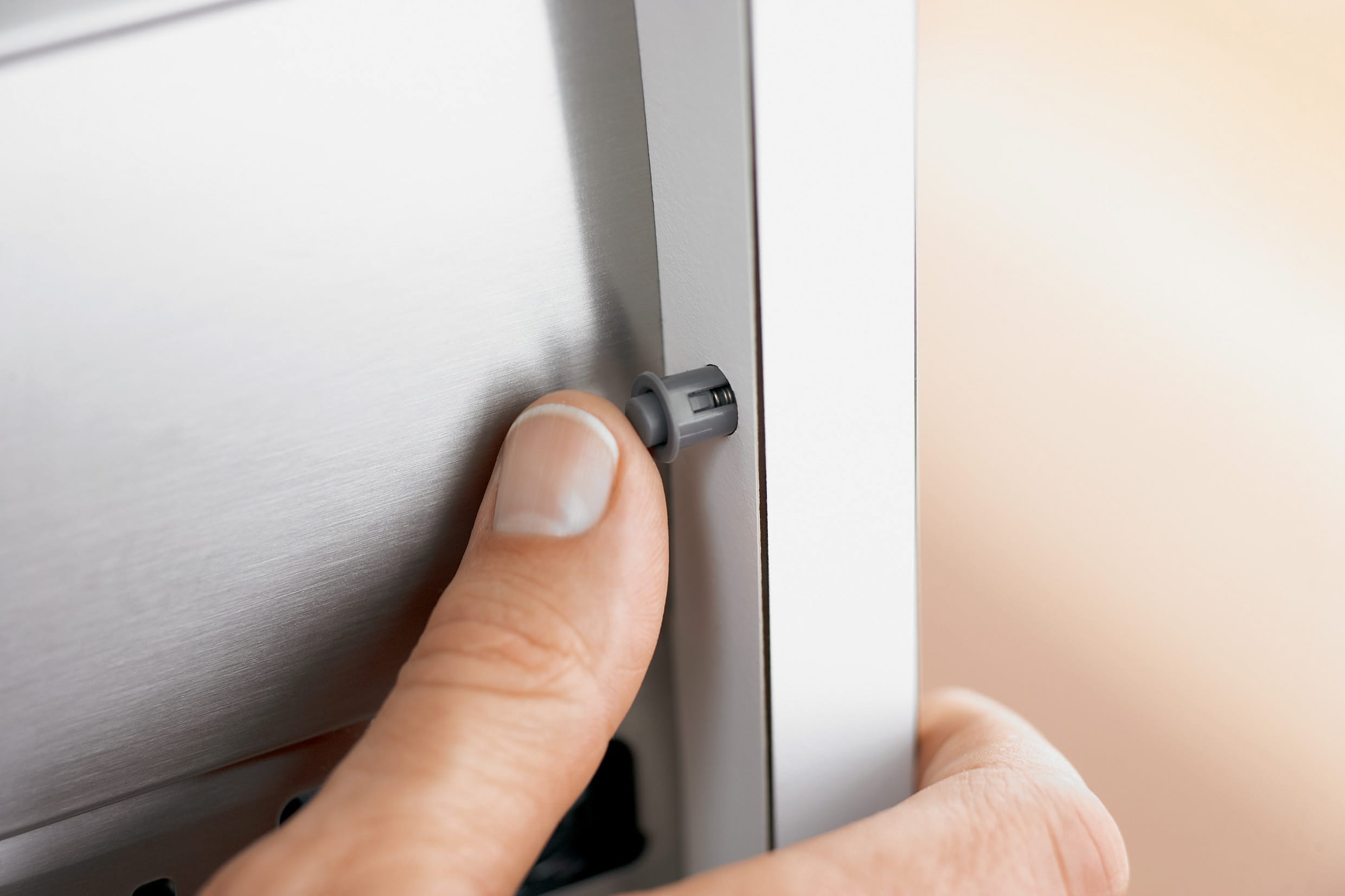 SERVO-DRIVE for pull-out systems | Blum
