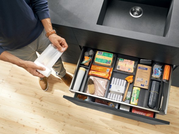 Sink cabinet | Blum