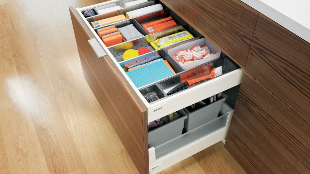 Sink cabinet | Blum