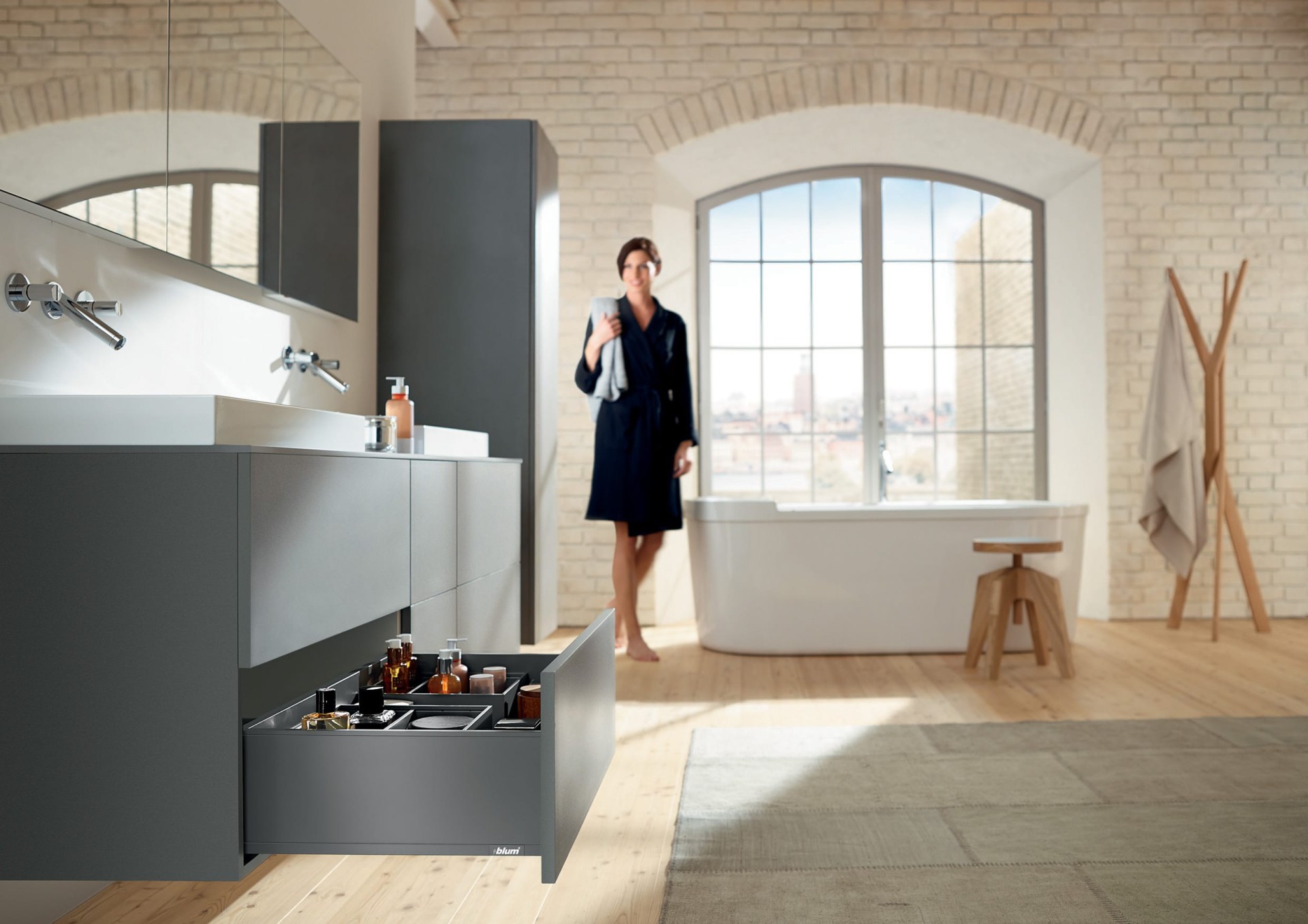 LEGRABOX pure & LEGRABOX free | Blum