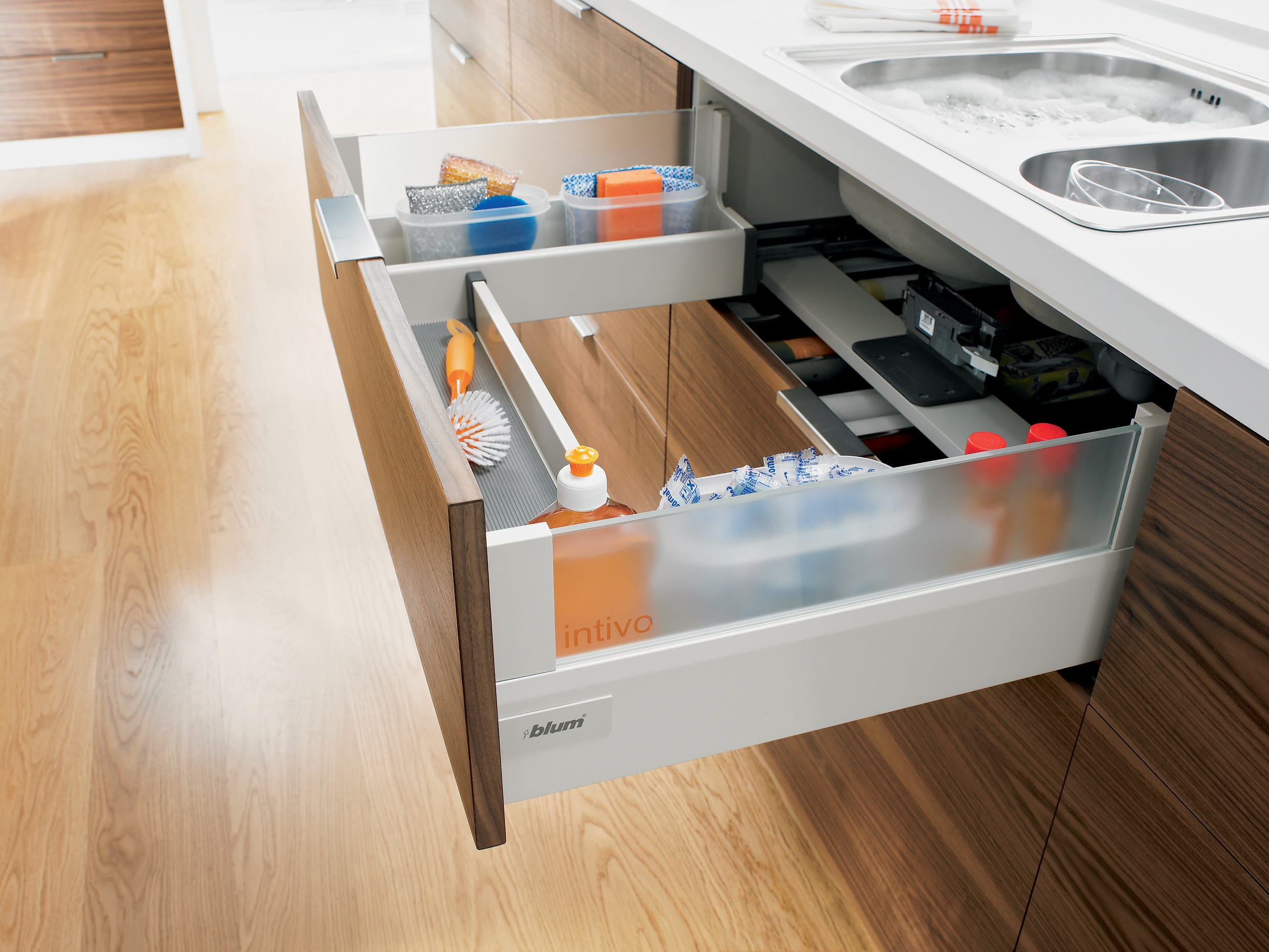 Sink cabinet | Blum