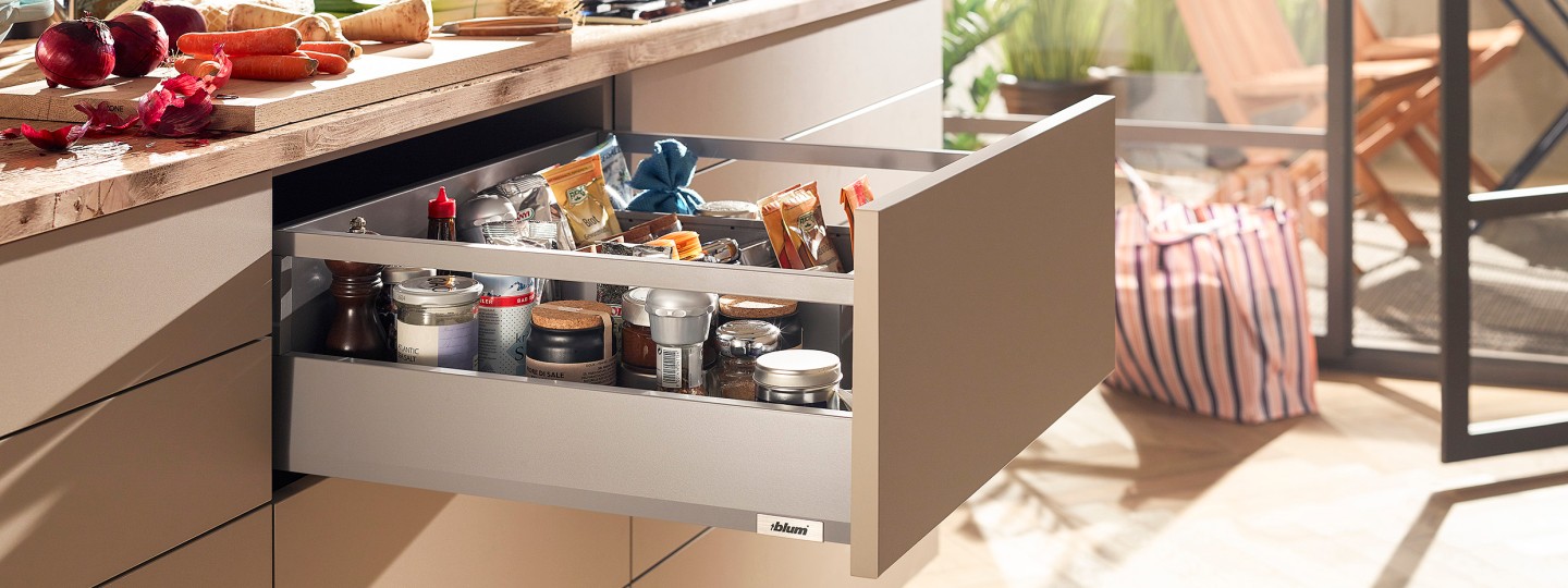 Innovative platform concept for metal box systems | Blum