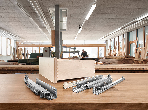Runner systems by Blum | Blum
