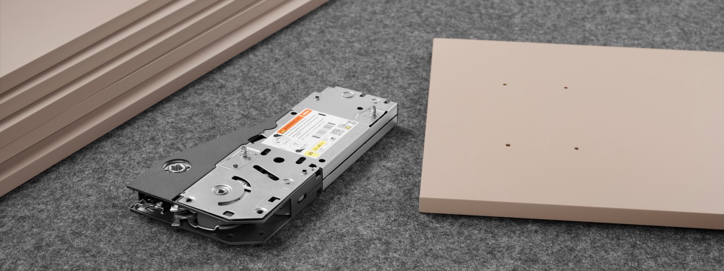 AVENTOS HL top assembly and installation | Blum