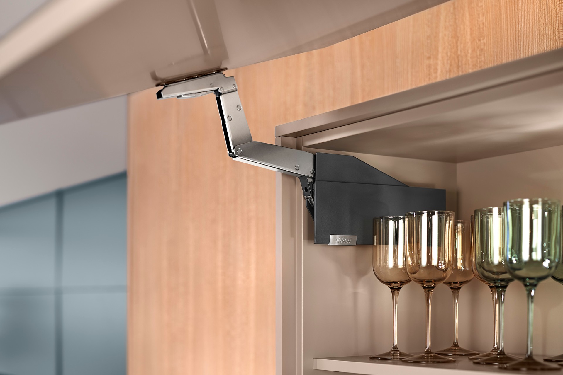 AVENTOS HS top | Blum