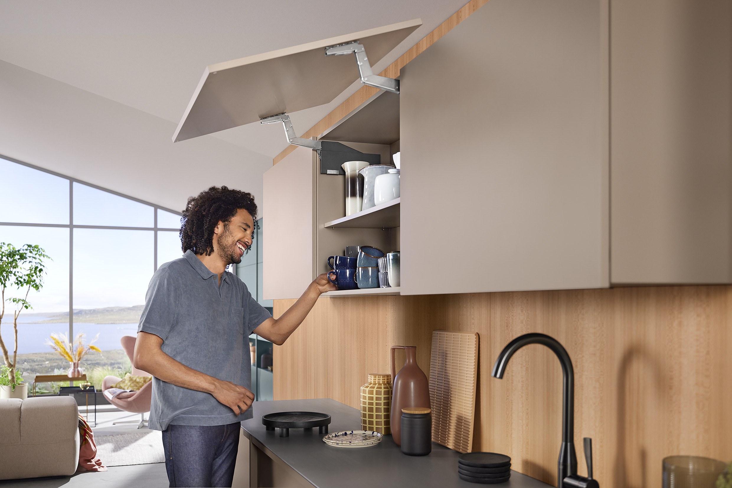 AVENTOS HS top | Blum