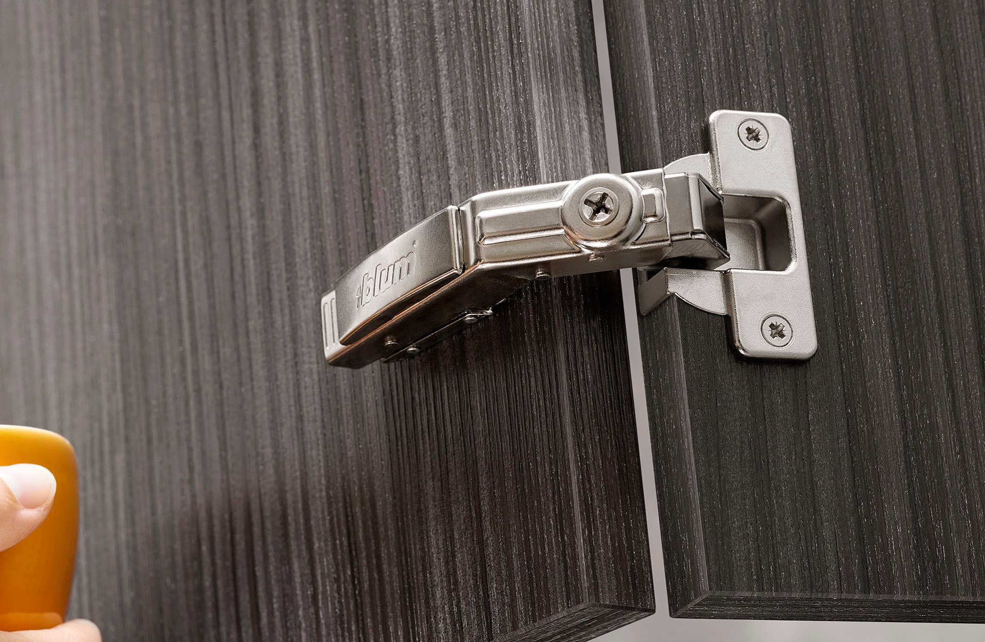 CLIP top | Blum