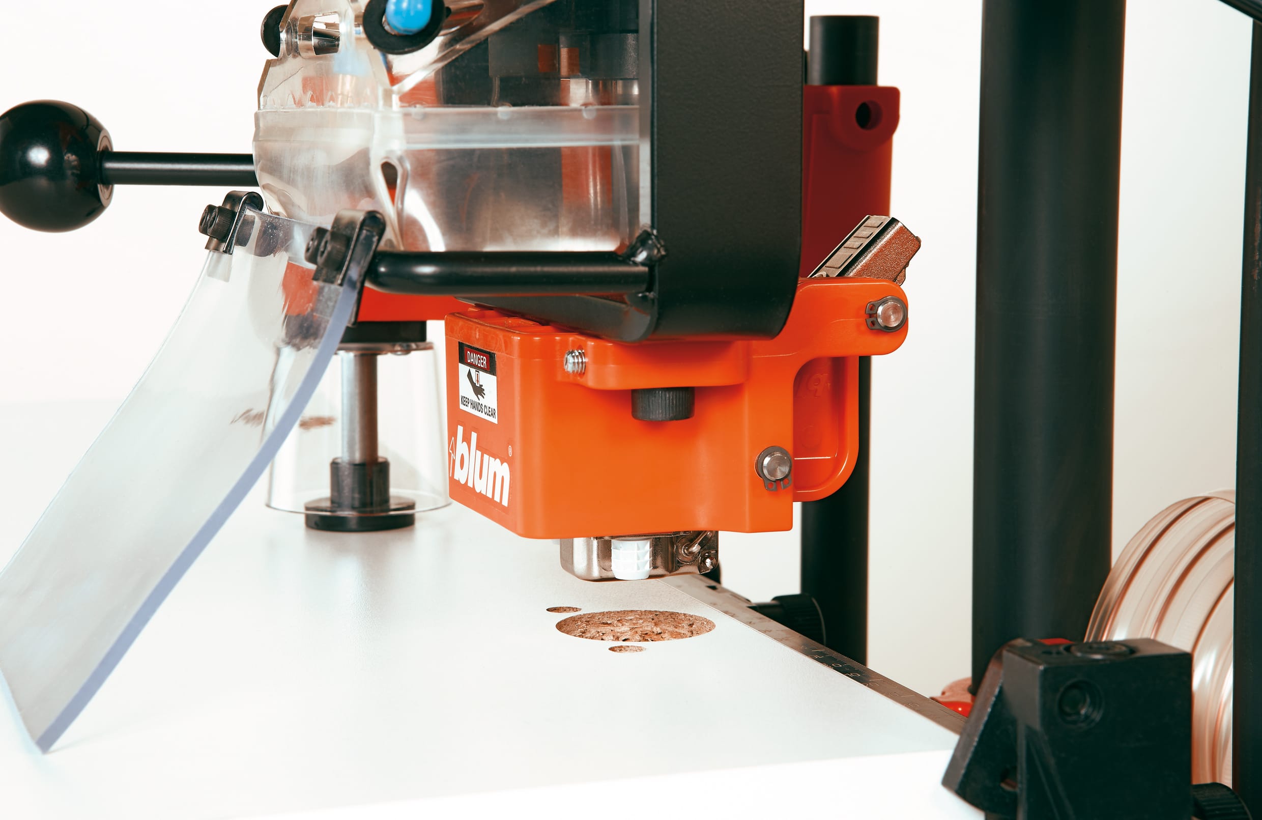Boring and insertion machines | Blum