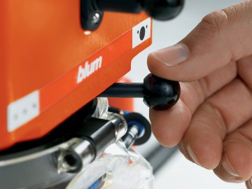 Boring and insertion machines | Blum