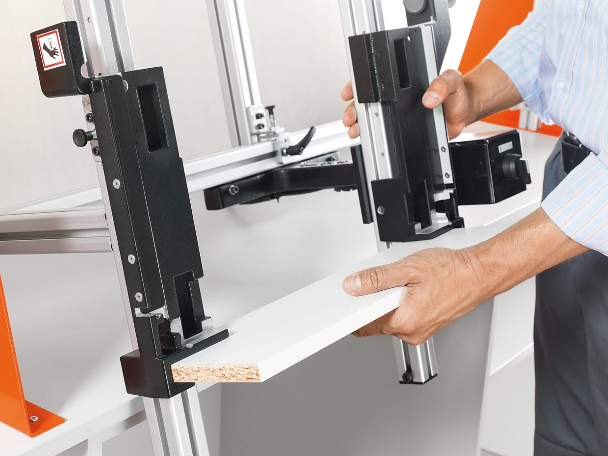 Assembly devices and clamps | Blum
