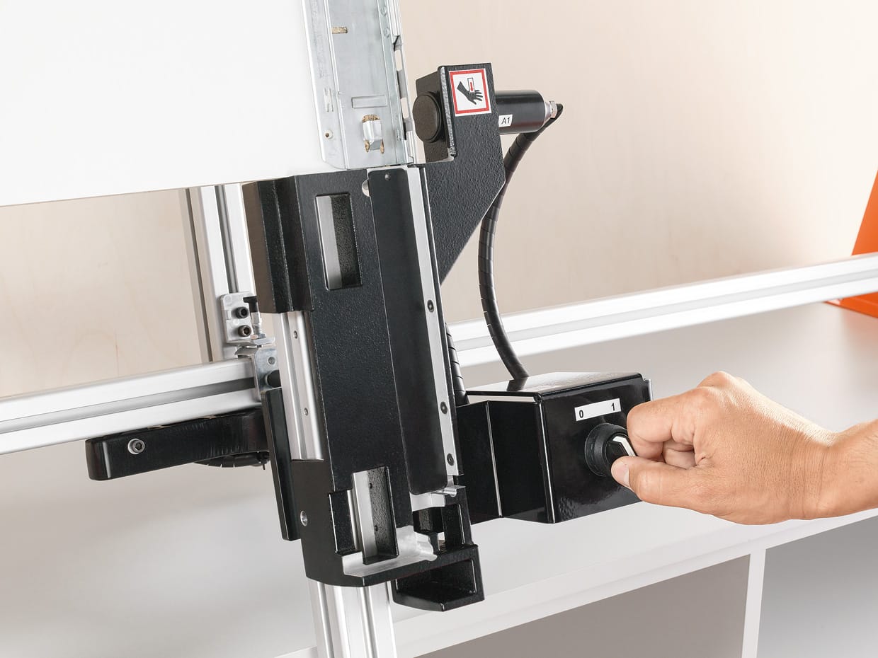 Assembly devices | Blum