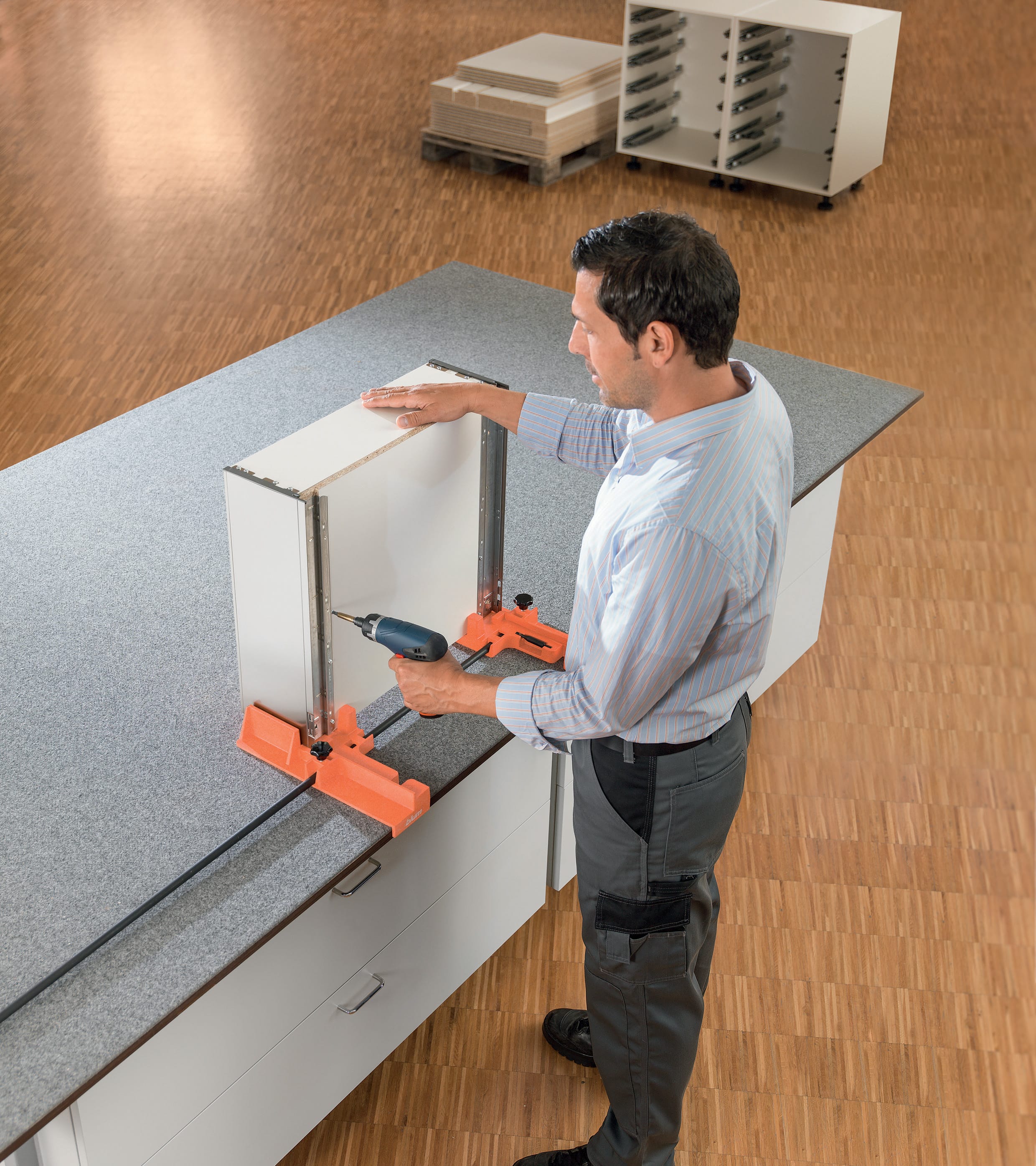 Assembly devices and clamps | Blum