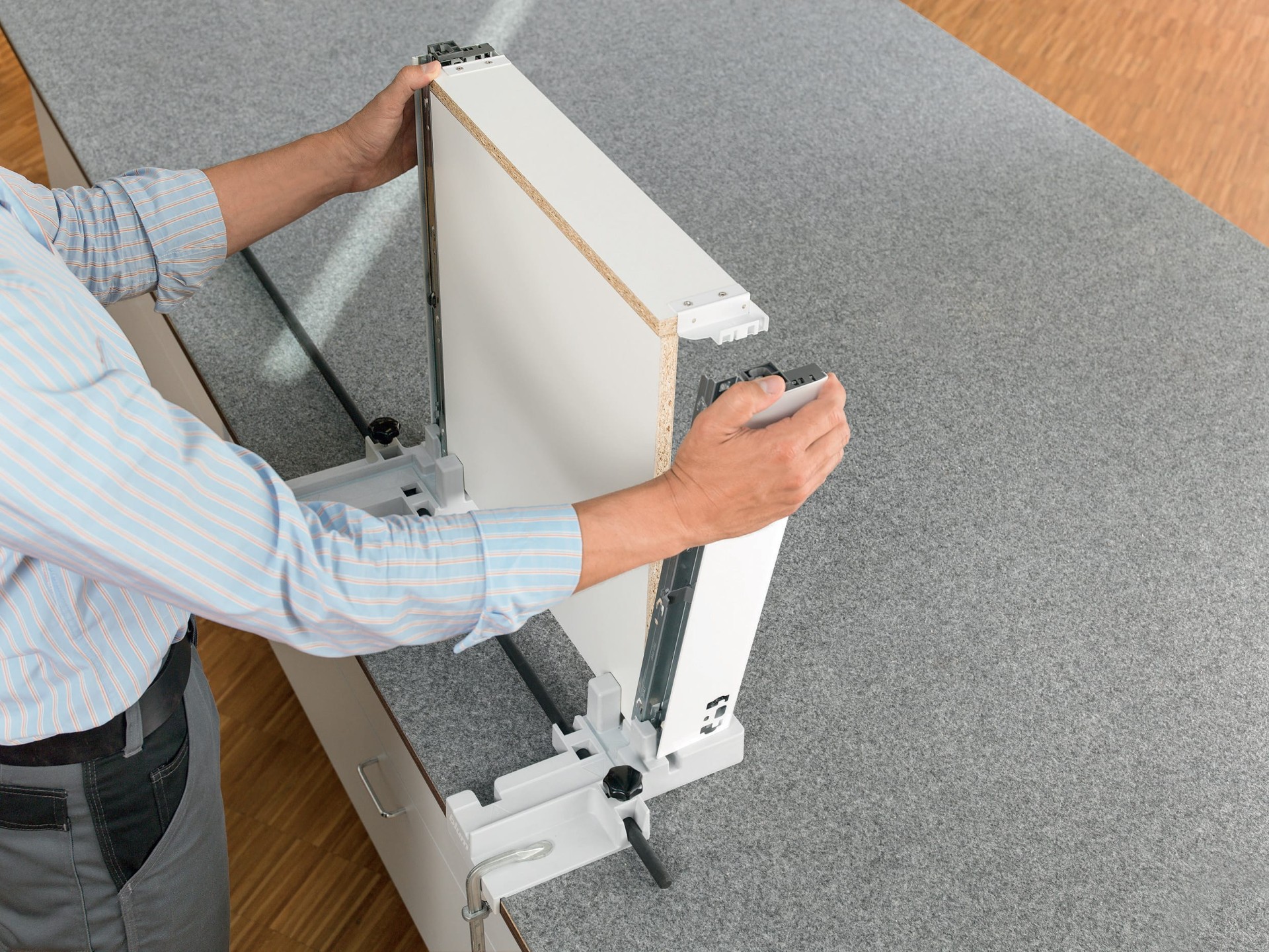 Assembly devices | Blum
