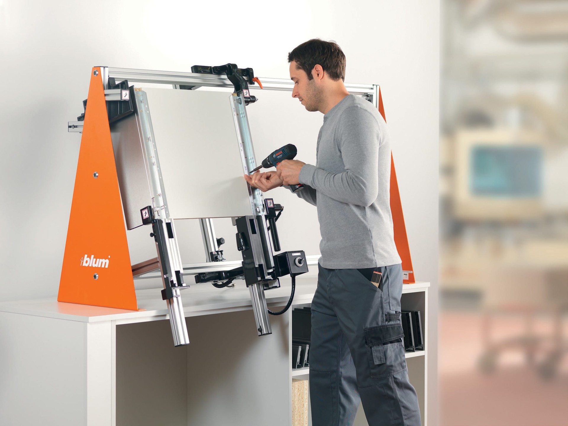 Assembly devices | Blum