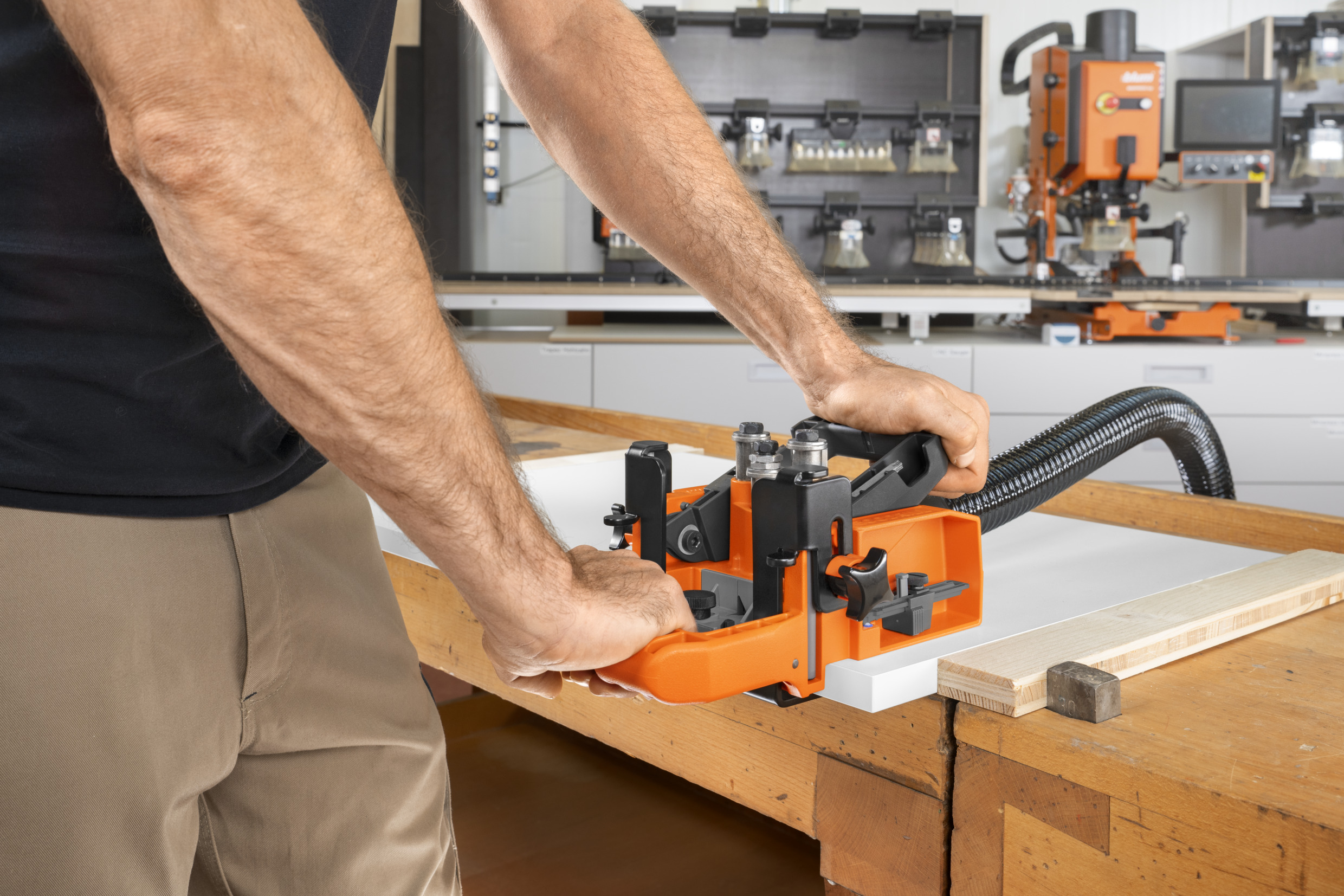 The new ECODRILL: practical assembly device for Blum hinges. | Blum