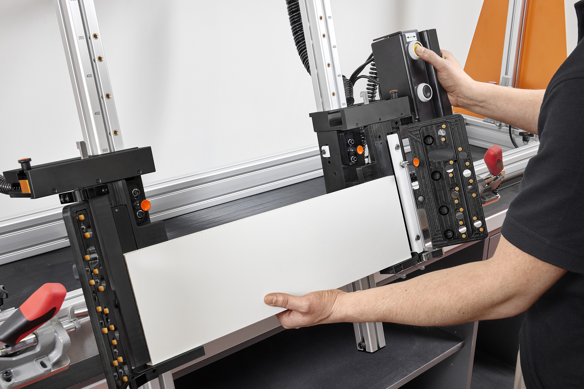 Assembly devices | Blum