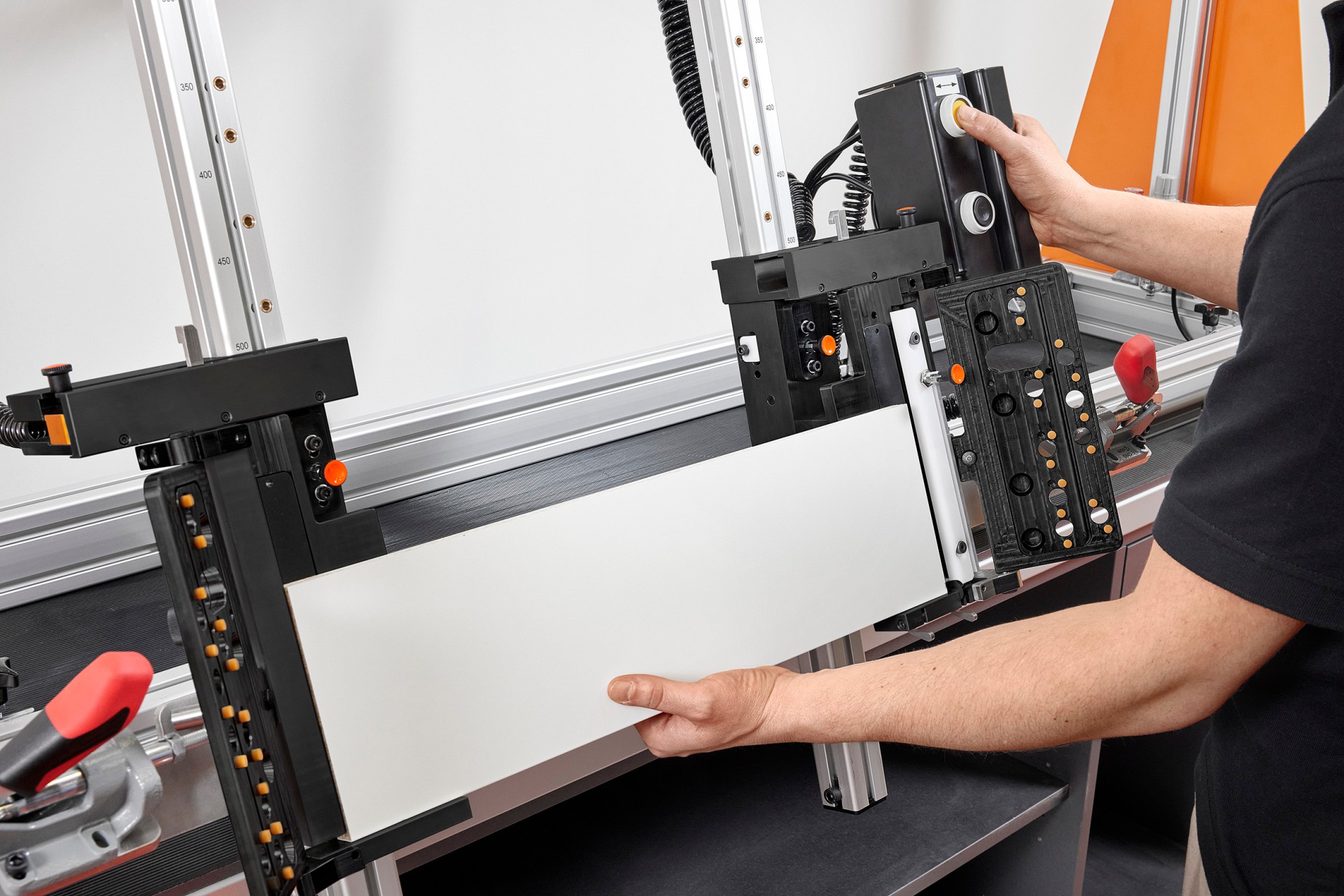 Assembly devices | Blum
