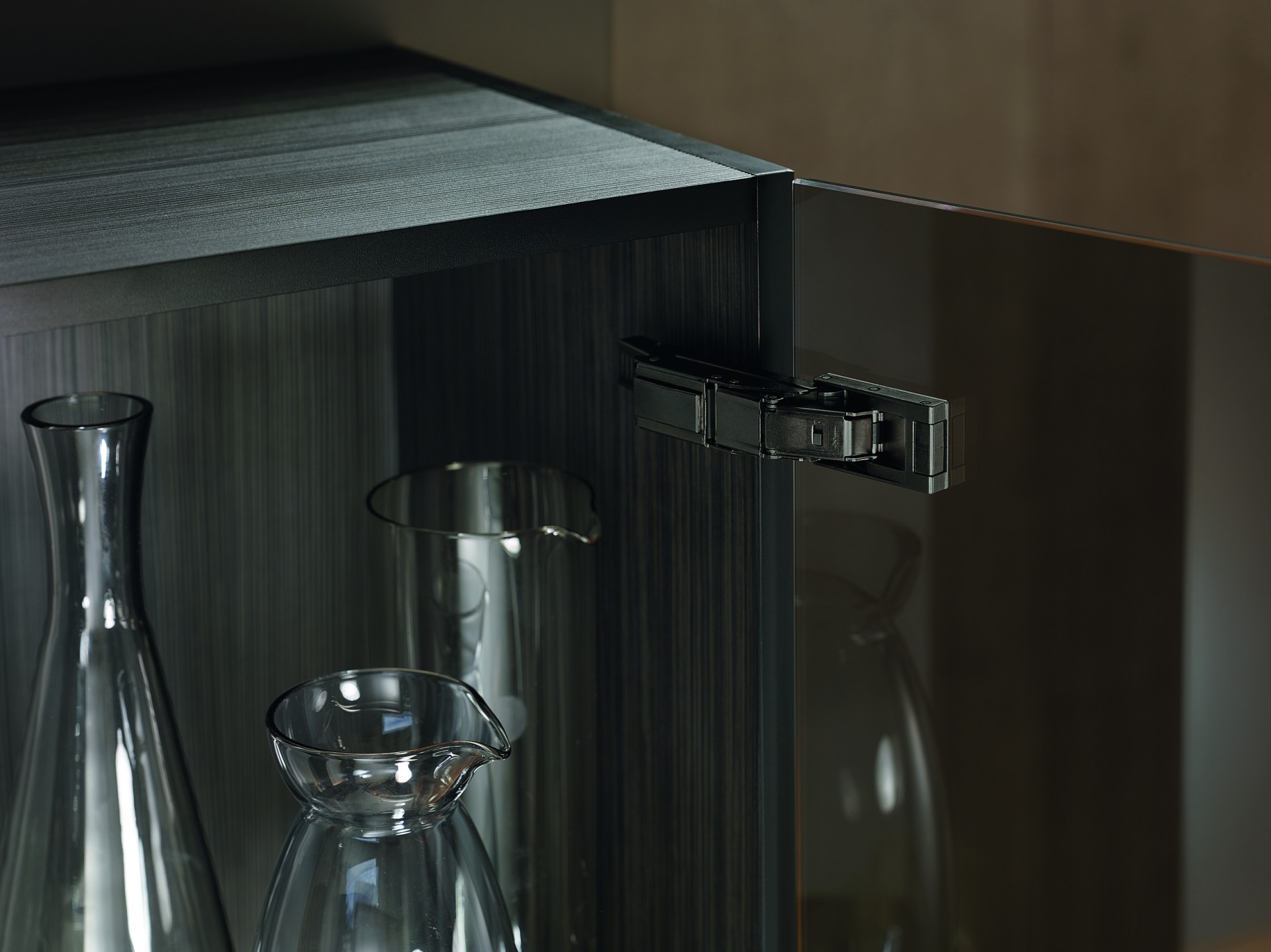 CLIP top BLUMOTION in onyx black | Blum