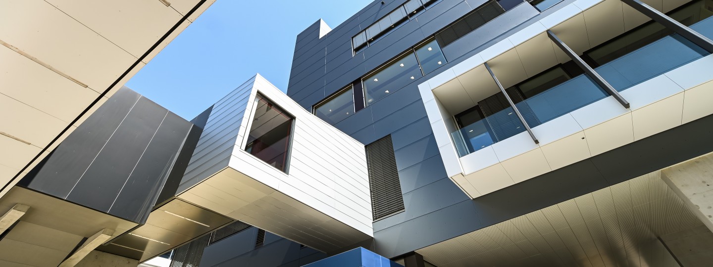 Blum offers flat-pack and pre-assembled box systems to help make ...