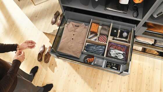 Ambia Line: Blum's Inner Dividing System for better drawer organization ...