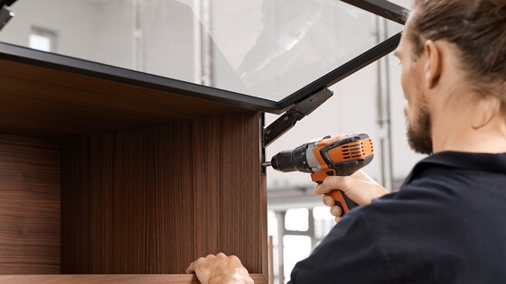 AVENTOS HKi assembly & installation | Blum