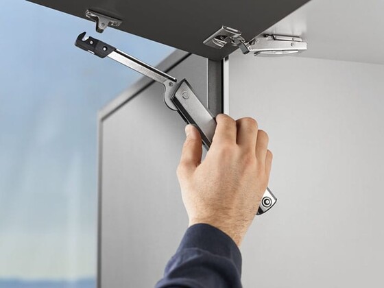 Ensamblaje y montaje de AVENTOS HK-XS | Blum