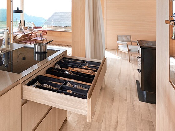Runner systems by Blum | Blum