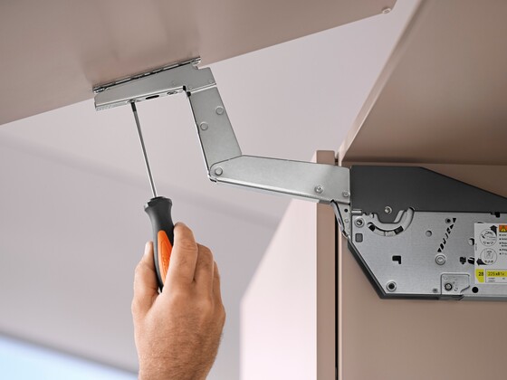 AVENTOS HS top assembly and installation | Blum