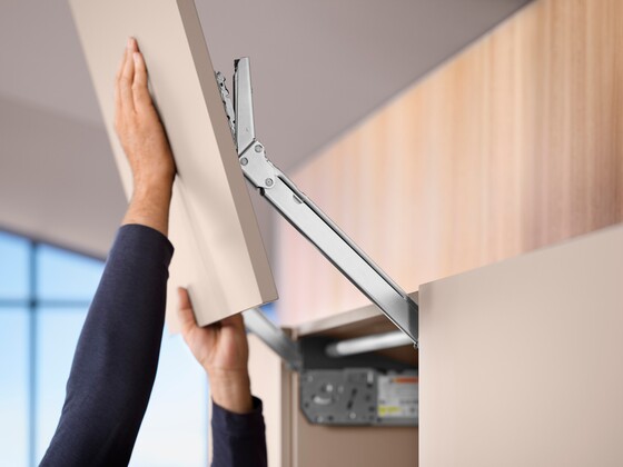 AVENTOS HL top assembly and installation | Blum
