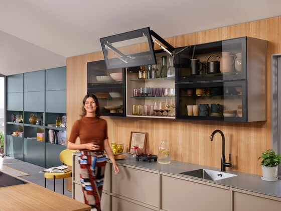 AVENTOS HF top: Bi-Fold Lift-Up for Wall & Kitchen Cabinet Doors | Blum