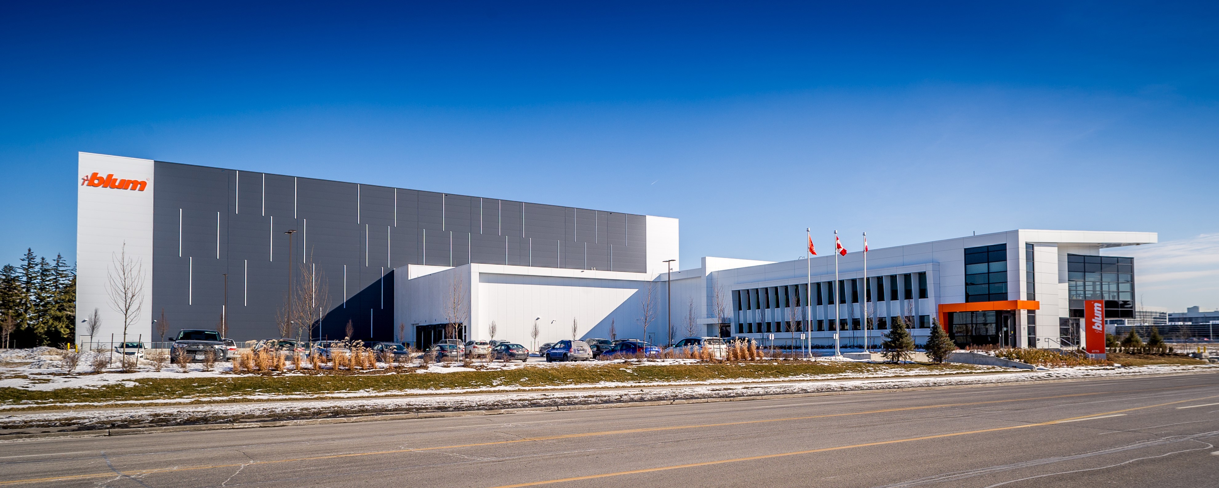 Contact persons | Blum