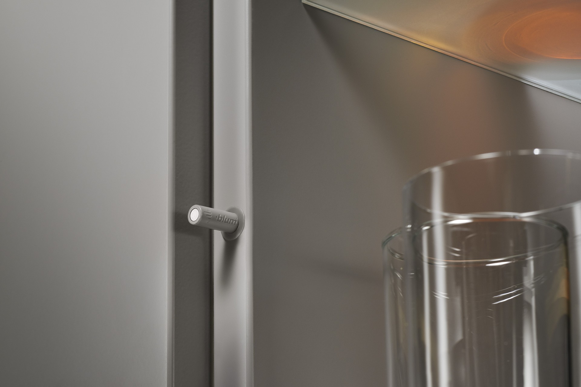 CLIP 100° hinge | Blum