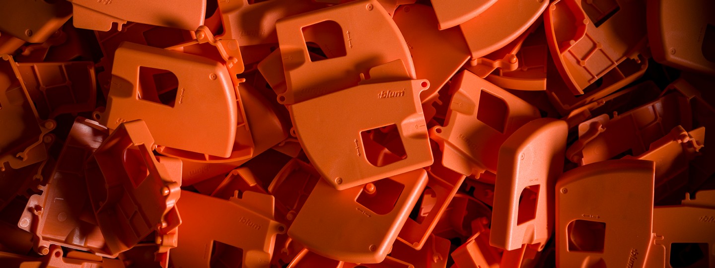 Blum Manufacturing & Production | Blum