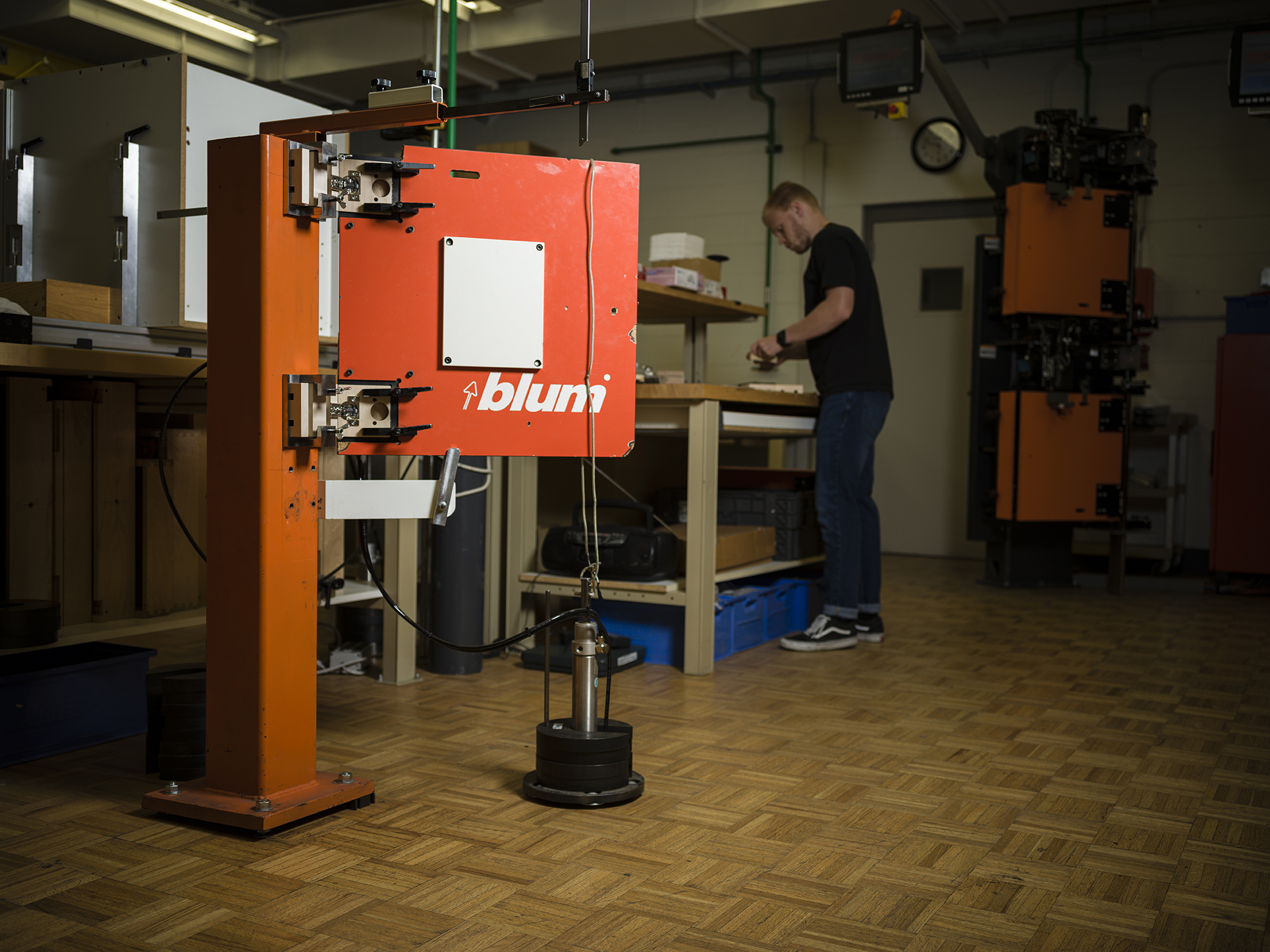 Blum Manufacturing & Production | Blum