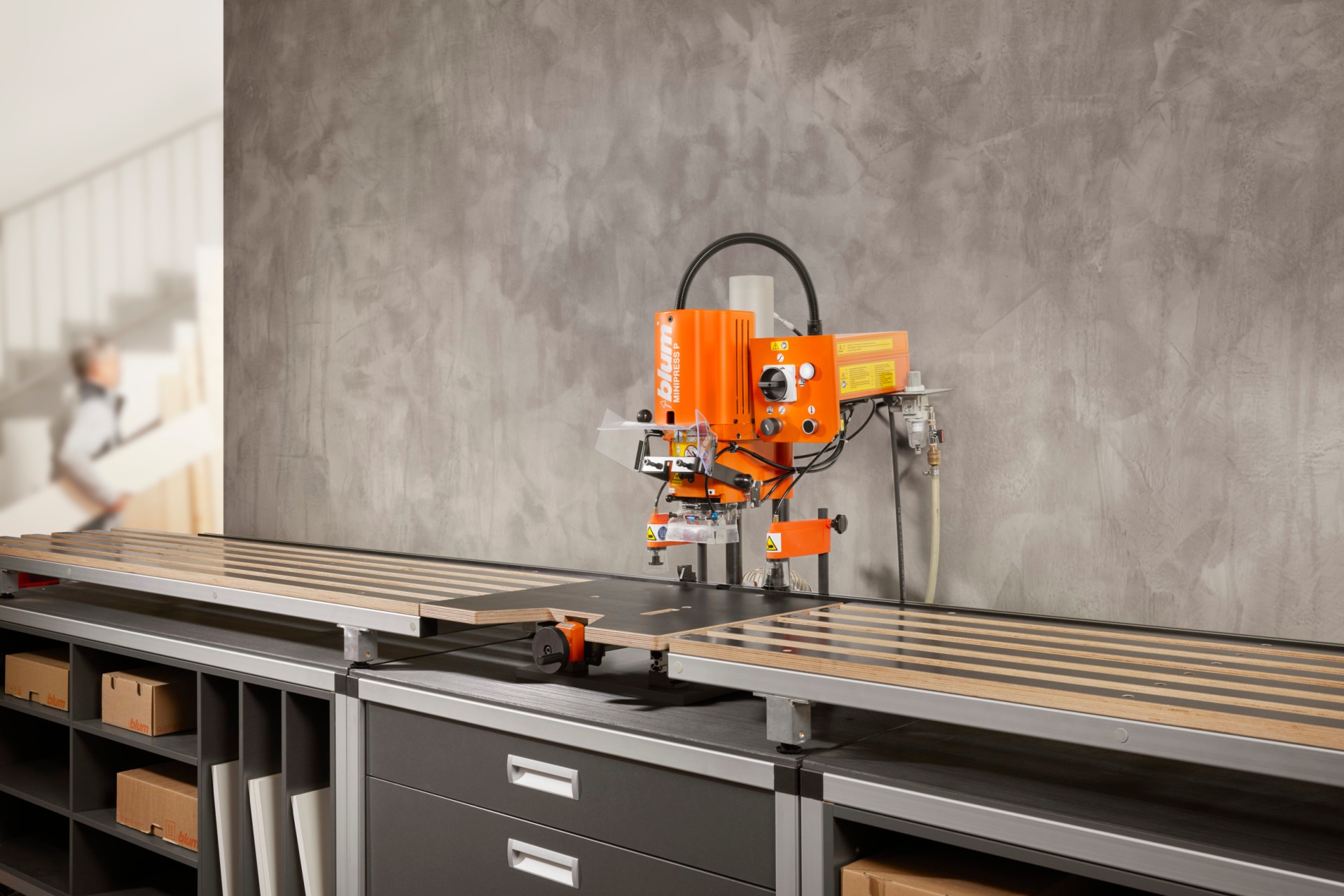 Boring and insertion machines | Blum