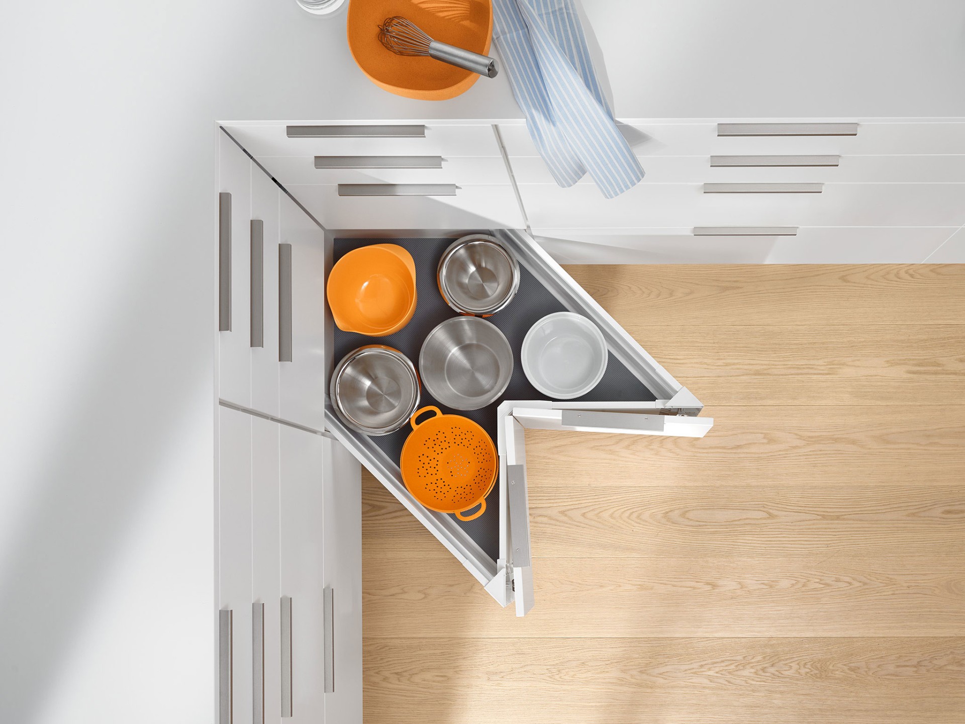Blum Corner Cabinet Solution | Cabinets Matttroy